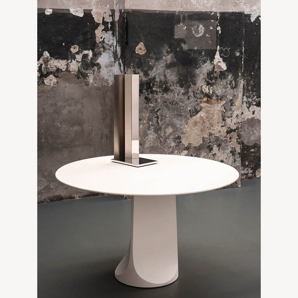 Togrul Dining Table by Tacchini